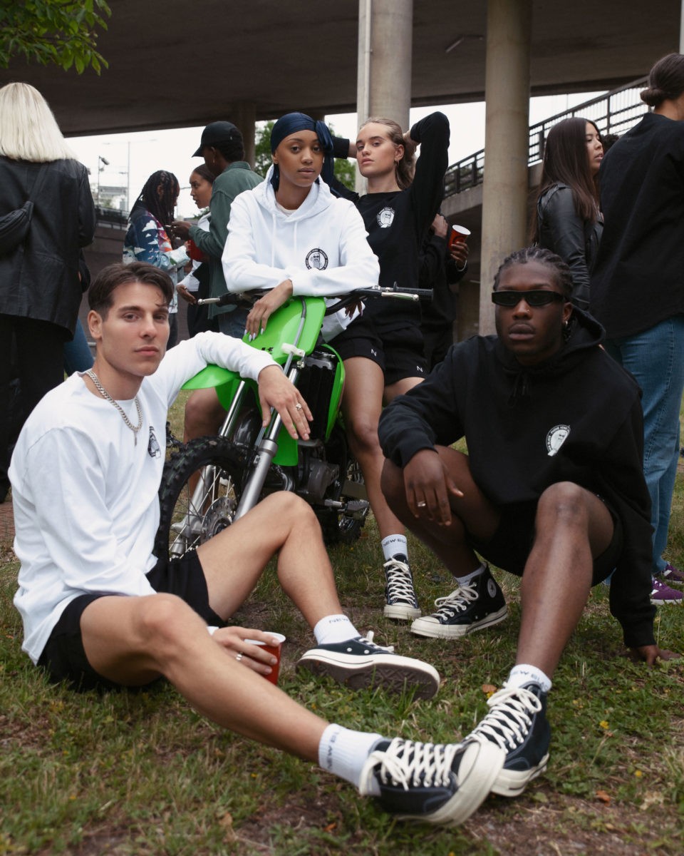 Halebop x New Black släpper kollektionen "The Phone Home Collection ...