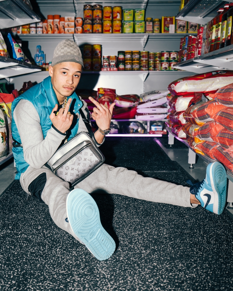 ADAAM samplar Veronica Maggio på "17" - Dopest