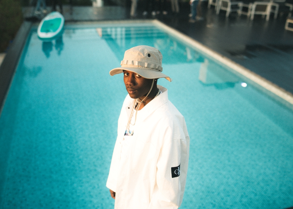 Youzie är tillbaka med intensiva "Galen" - Dopest