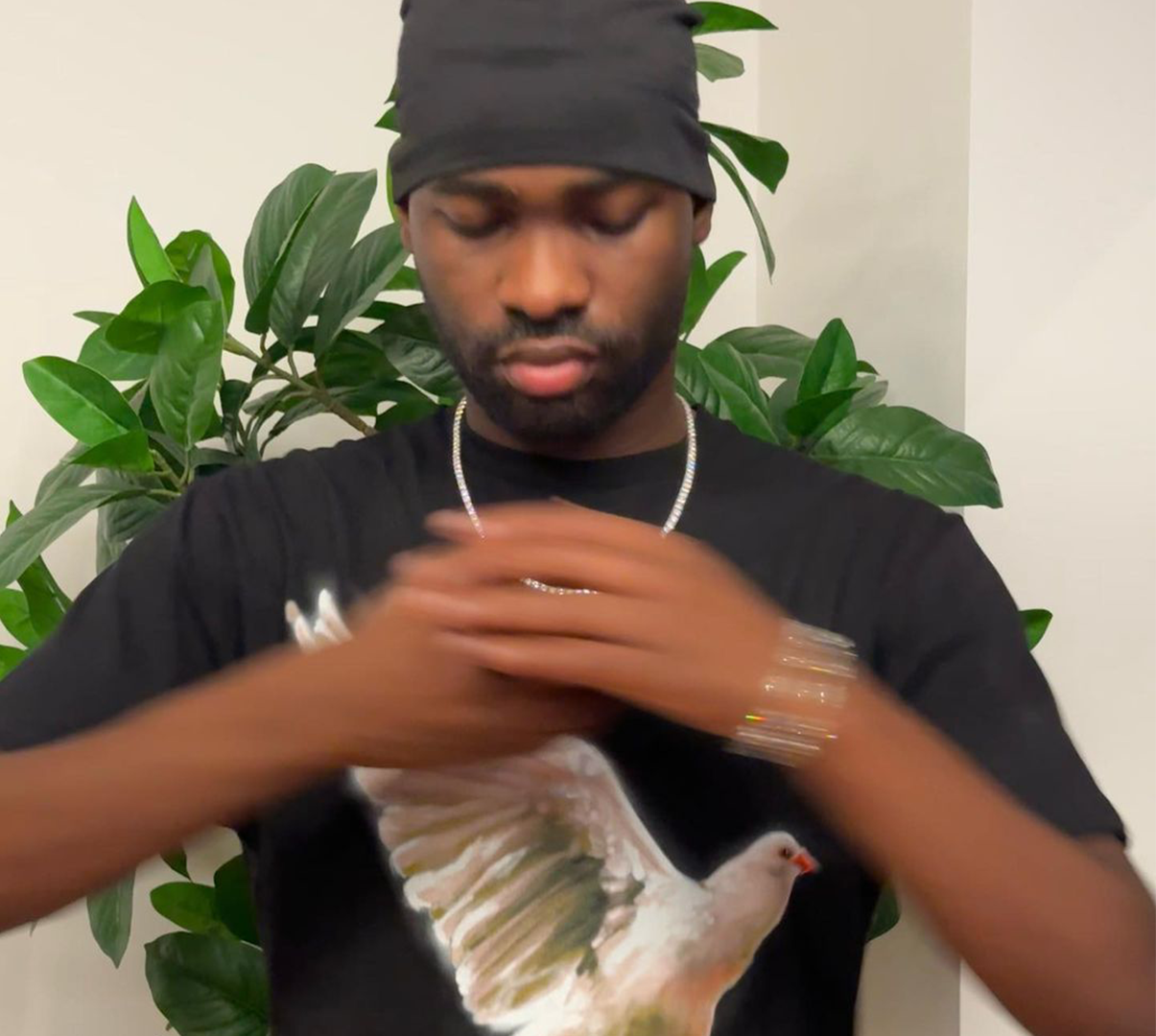 Dave släpper merch för Palestina, Sudan & Kongo - Dopest