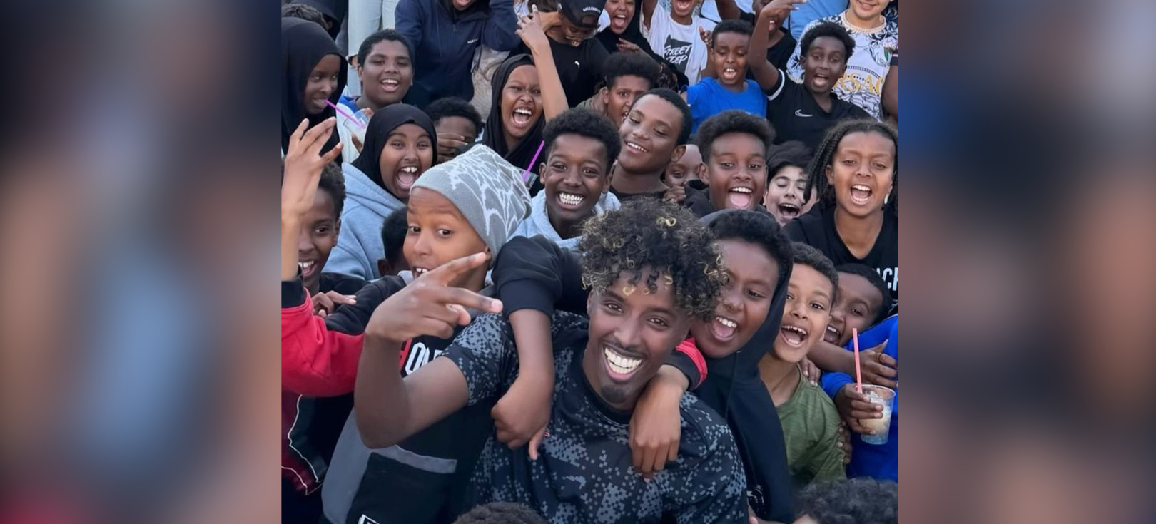 Youtubern Aj Shabeel från Beta Squad besöker Tensta - Dopest